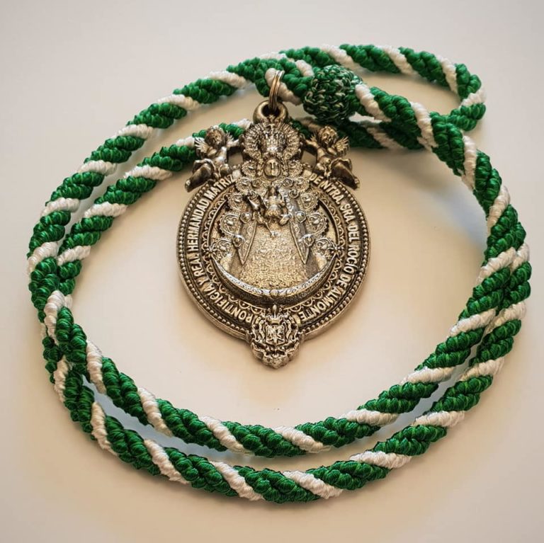 Medalla Conmemorativa del Centenario de la Coronación de la Virgen del ...